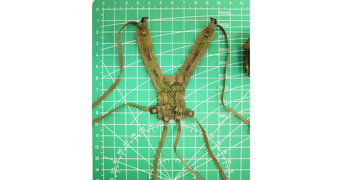 1:6 Scale British Royal Marine Webbing and Pouch (Elite Force), Veegostore