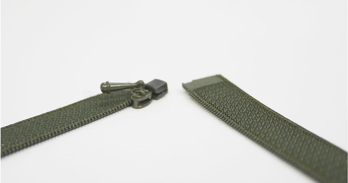 Tiny Open-End Zipper Army Green x 2pc Vol.02, Veegostore